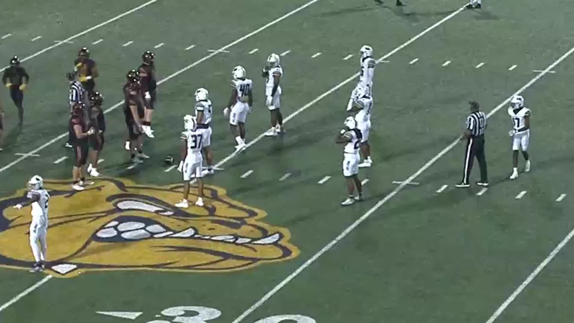 True Freshman JUCO Szn - Montrell Chapman highlights - Hudl